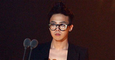 [md포토] 지드래곤 안경 잘 어울리나요