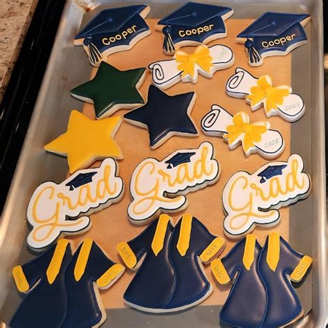 Girl Graduation Cookie Cutter And Stamp Silhouette Cookie Cutter Grad