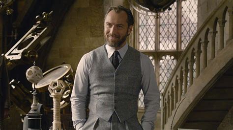 A Complete Timeline Of Hogwarts History