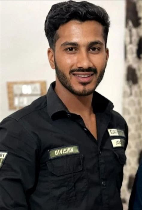 Actor Shakti Singh Rathore Biography News Photos Videos Nettv4u