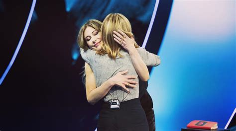 Concita De Gregorio Torna In Video Senza Parrucca E Un Sollievo