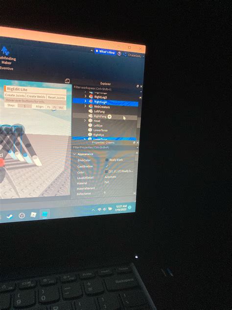 does anyone know if you can create joints with models in rigedit lite