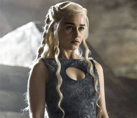 Emilia Clarke Was Left Naked And Shivering On Game Of Thrones Set