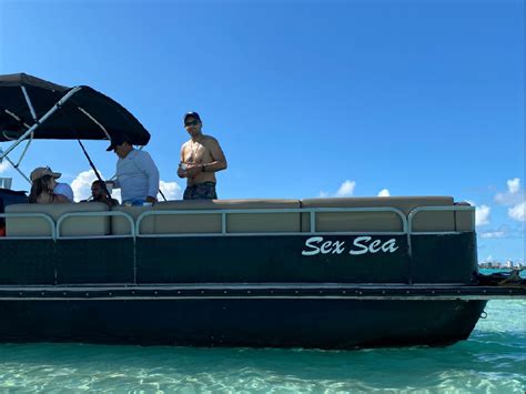 Pontón Sex Sea San Andrés