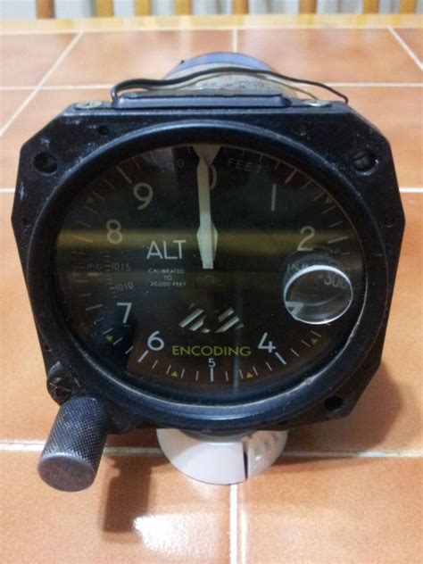 Purchase Aircraft Encoding Altimeter United 5035p2 P44 In Coram New York Us For Us 695 00