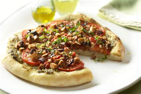 Mediterranean Tofu Flatbread