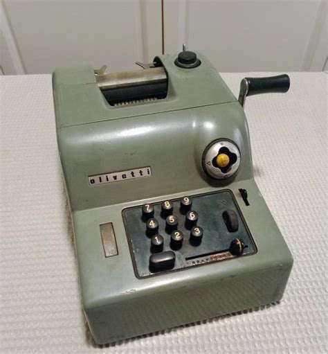 Olivetti Summa 15 Marcello Nizzoli Calculator Aluminium 1940