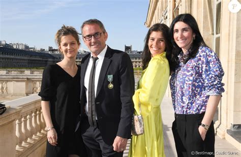 Exclusif Christophe Dechavanne En Famille Avec Ses Filles Pauline Et
