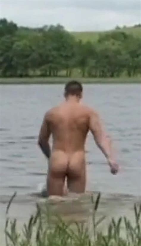 Man Removes Trunks To Swim Naked In Lake ThisVid
