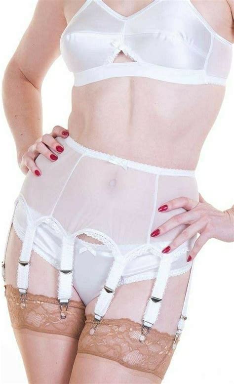 Pinterest Nylonstrümpfe Strumpfhalter Hüfthalter