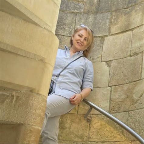 Minoo Majidi مهساامینی🖤mahsaamini On Twitter Rt Babaktaghvaee1