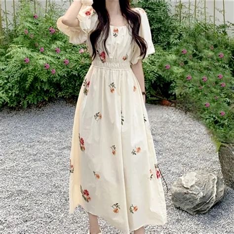 꽃자수 퍼프소매 롱 원피스 여름 반팔 스모크밴딩 원피스오프숄더 가능 에이블리