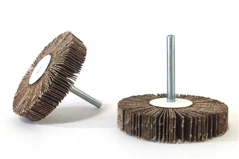 ลูกขัด ล้อกระดาษทราย ล้อทรายมีแกน Thai Global Abrasives