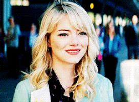 Gwen Stacy Gif Find Share On Giphy