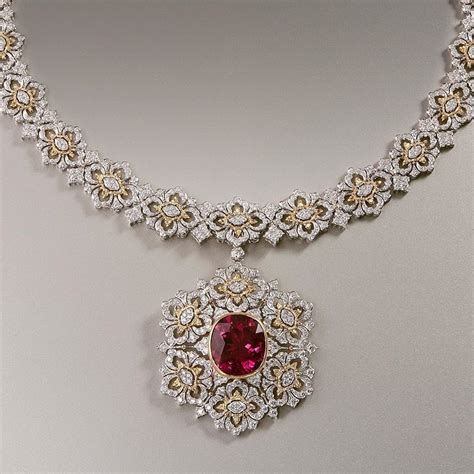 Tulle Eternelle Rings Show How Beauty Becomes Art Their Perfect