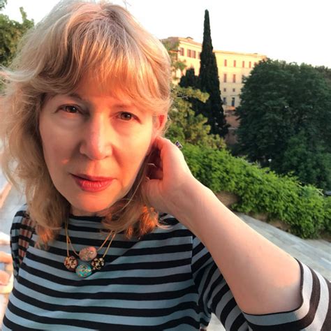 Episode Blogging Business With Corissa Enneking