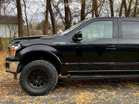 2020 Ford F 150 With 17x8 5 0 Method Mr703 And 33 12 5r17 Nitto Ridge