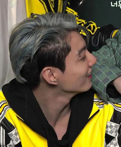 「bts」おしゃれまとめの人気アイデア｜pinterest｜jk Piercings ジョングク グク じょ