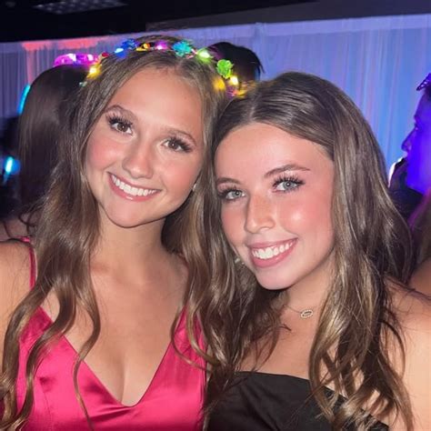 Kate Maness Katemaness • Threads Say More