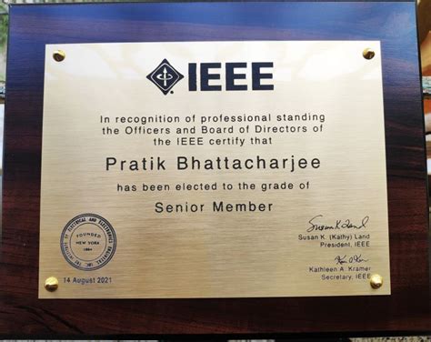 Dr Pratik B On Linkedin Received The Beautiful Wood Metal Plaque