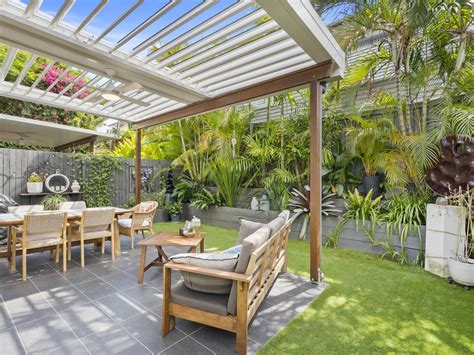 B Riding Road Hawthorne Qld Domain