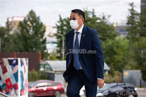 Л Энх Амгалан сайд аа хүүхдийн сурч хөгжих орчныг БУЛААСАН захирлуудын нэрийг зарлана уу