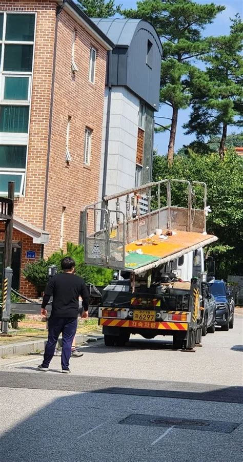 약속시간 잘 지켜주셨으며 작업하시는 중간중간 작업내용 잘 챙겨주시고 조언들도 잘 해주셨습니다 감사했습니다~ 숨고 숨은고수