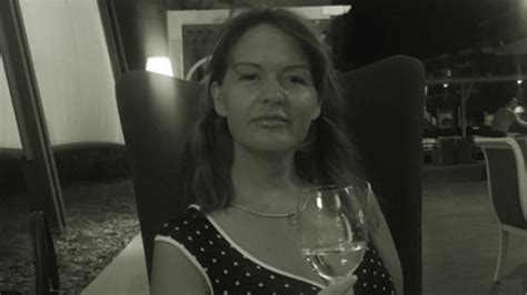 Спортни легенди близки и приятели се сбогуваха с Петя Петрова