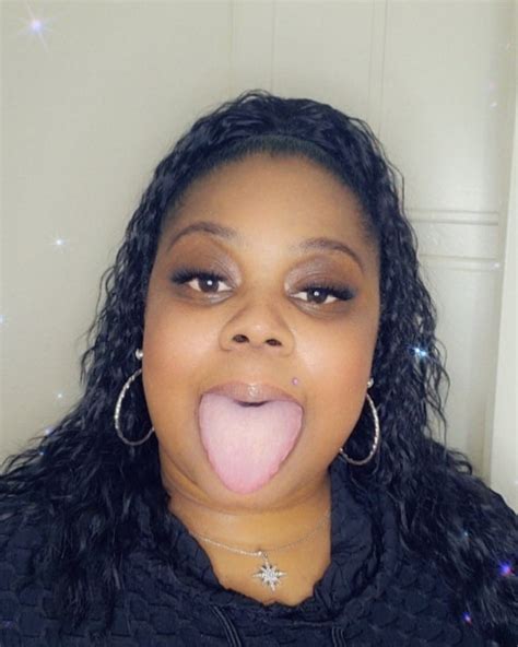 👑👅😘 R Longtonguefetish