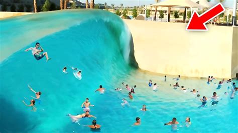 მდიდარმა ბიჭმა საბრალო უსახლკაროს ფული წაართვა უსახლკარო დაედევნა მას მაგრამ ბიჭმა პოლიცია