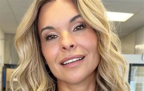 Kim Rusk En Maillot De Bain Une Photo Qui Fait Jaser Et Réchauffe L