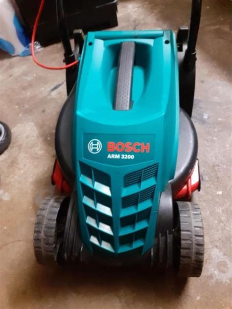 Bosch grasmaaier Arm 3200 - Advertentie 1298045