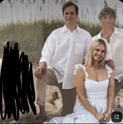 Pin By Nahhhhitsme On Tsitp Pretty Movie Cute Celebrity Guys Summer