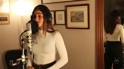 Sofia Seri Love In The Dark Cover Adele Youtube