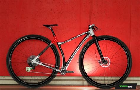 The first carbon MTB with 36" wheels