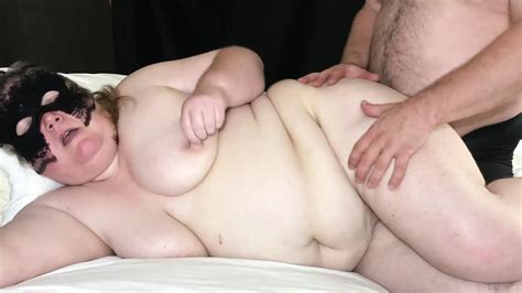 Bbw Sida Sex Mage Jiggles Och Sperma över Magen Fetisch Bbw Orgasm