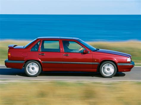 Volvo 850 Sedan The Iconic Volvo 850 Sedan Volvo Car Usa