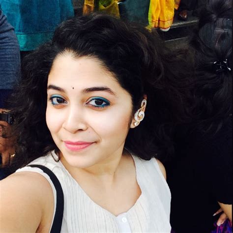 Singer Damini Bhatla Bigg Boss Telugu 7 Age Height Husband Sister