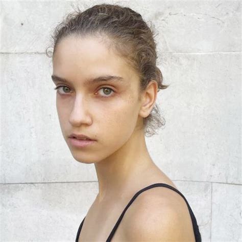 Emma Casciani Model Profile Photos Latest News