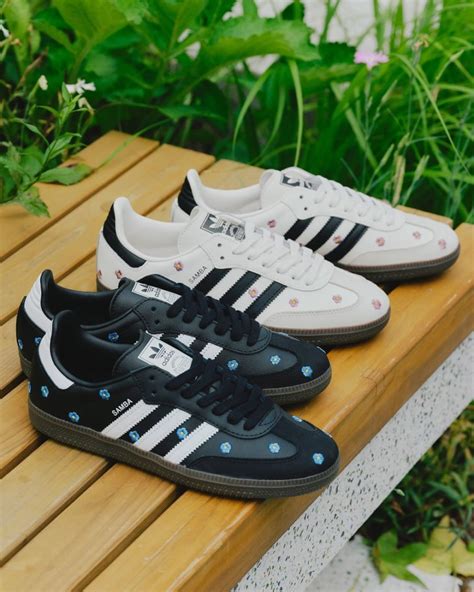 這個夏天擊中妳的少女心：adidas Samba、gazelle推出小花鞋