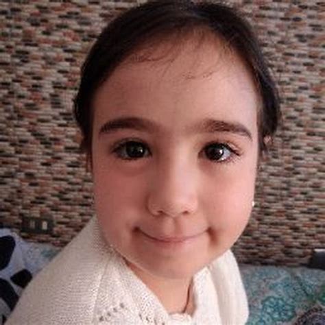 Marcela Moreno Youtube