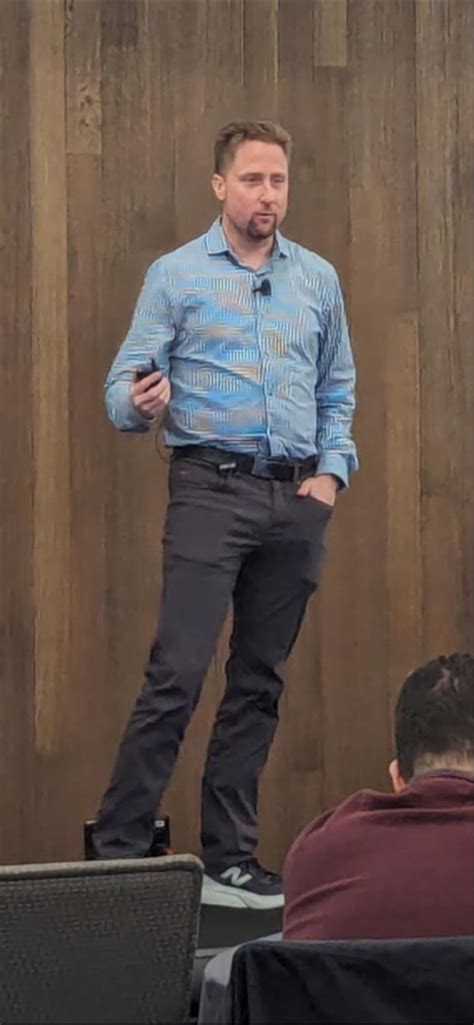 Community Daradriven Christopher Detzel