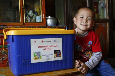 Төсөл Хүүхдийг ивээх сан