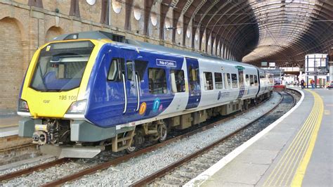 Class 195 York Northern Class 195 Dmu No 195109 In The Flickr