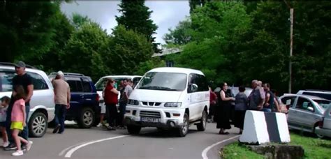 სოფელ გორდში მოსახლეობა მოუწესრიგებელ ინფრასტრუქტურას აპროტესტებს