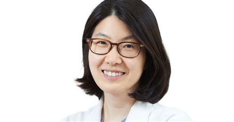 치주질환 상태에 따른 치료와 관리가 중요[경희대치과병원 명의토크]