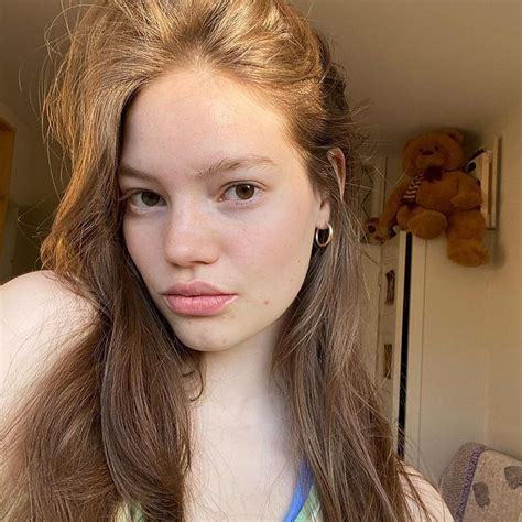 Nina Meerman Model Represented By Metropolitan Models