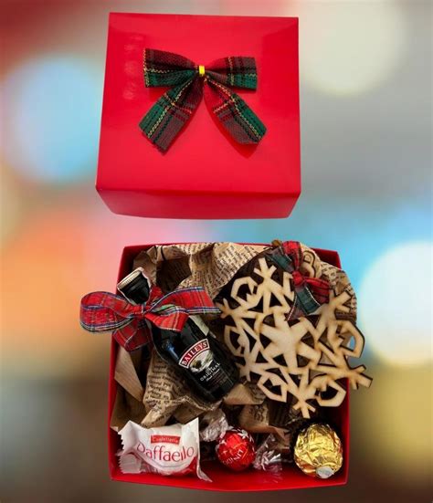 Малък коледен комплект с ликьор Подаръчни коледни комплекти