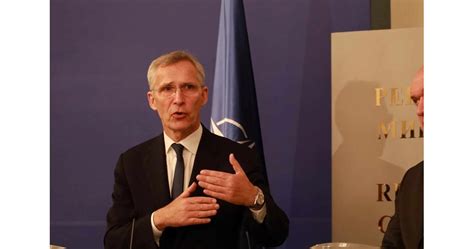 Столтенберг НАТО не търси конфликт с Русия няма да изпращаме войски в Украйна