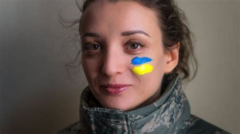 Не екзотика але й не норма Як жінки завойовують своє місце в